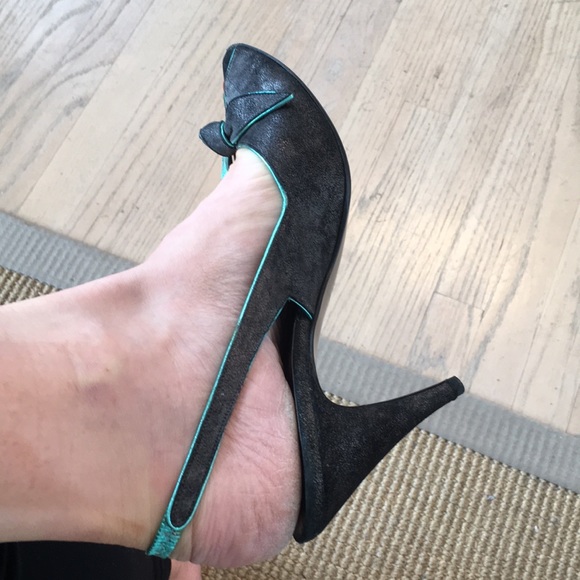 Scanlan & Theodore | Shoes | Scanlan Theodore Sling Backsnever Worn ...